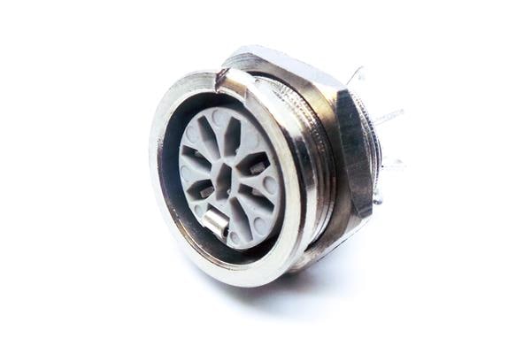 Socket Nickel 8 Pin - 650-0800