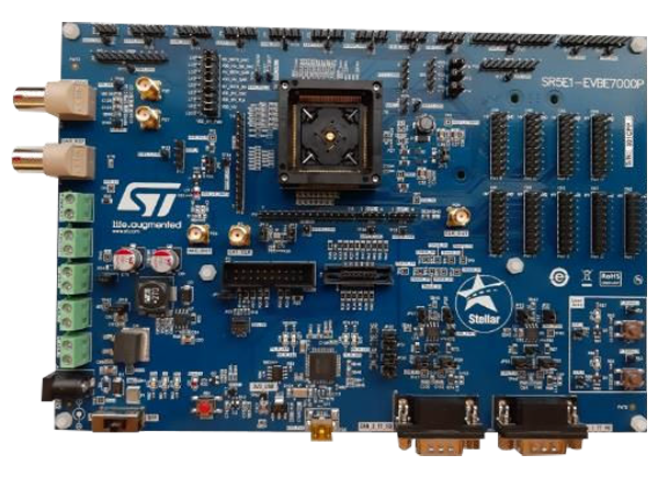 SR5E1-EVBE7000P Evaluation Board - STMicro | Mouser